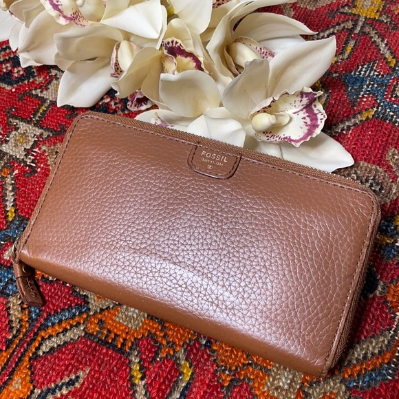 Fossil | Bags | Vintage Fossil Wallet | Poshmark